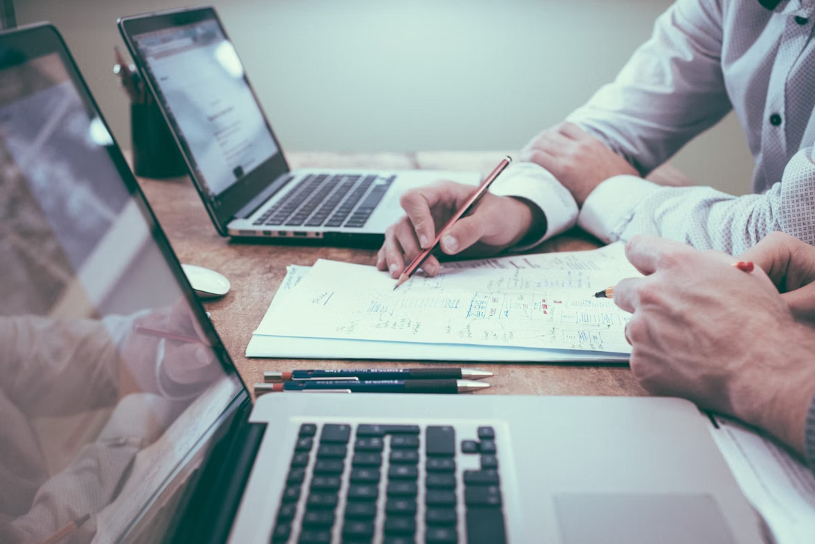 The Basics of Canadian Payroll Taxes: A Guide for Employers :: Johnston ...